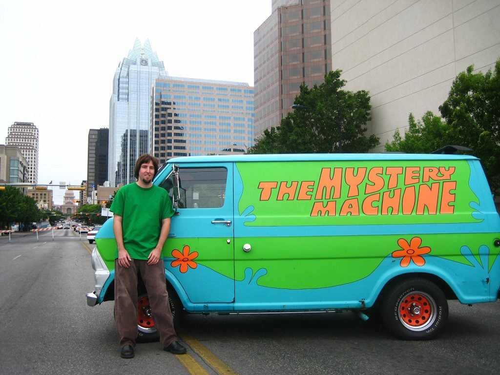Austin Streets Brightened By Real Life Mystery Machine - The Austinot