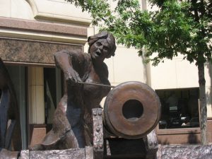 Top 14 Famous Statues In Austin - The Austinot