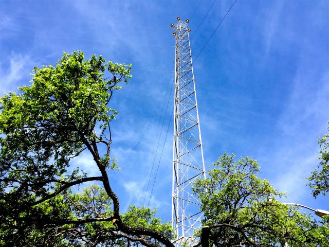 The Complete Guide To Austin's Moonlight Towers - The Austinot