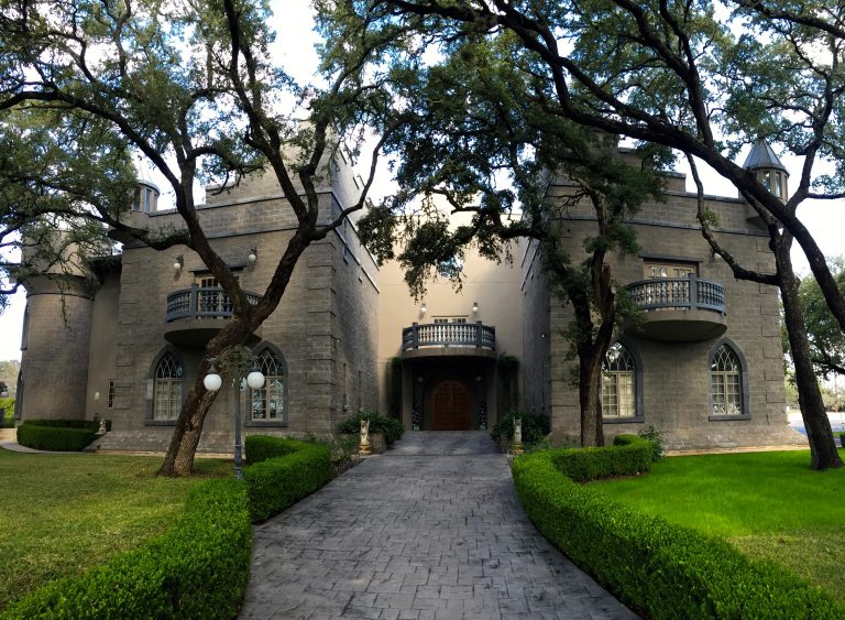 3 Gorgeous Hill Country Castles Near Austin - The Austinot