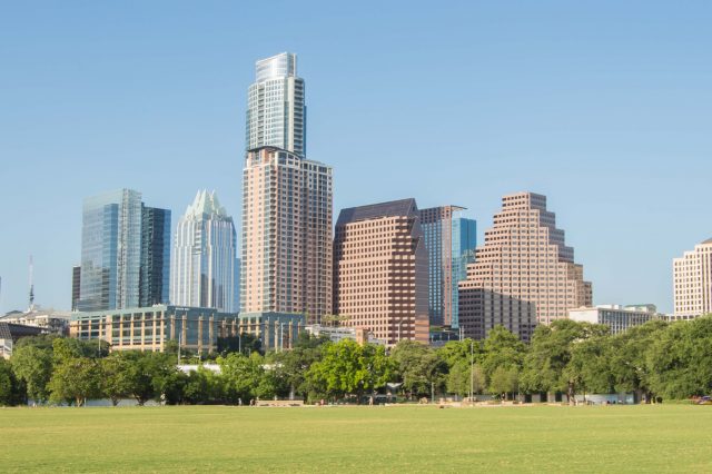 11 Best Picnic Spots In Austin - The Austinot