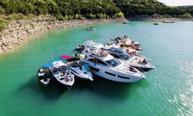 Best Lake Travis Boat Rental For Pontoons, Luxury Boats, Ski Boats And ...